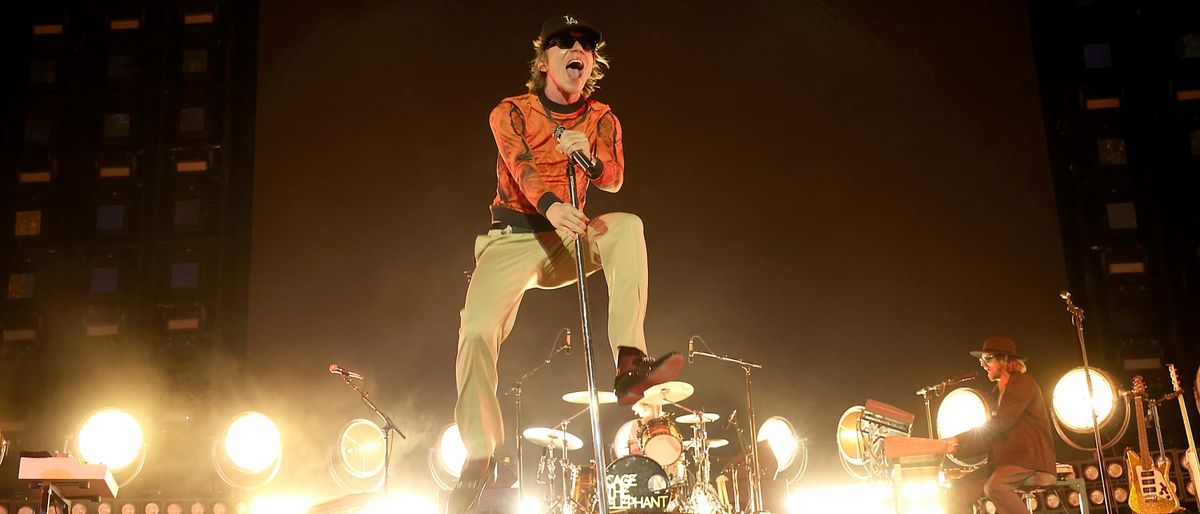 Cage The Elephant at The Met Philadelphia at The Met Philadelphia on ...